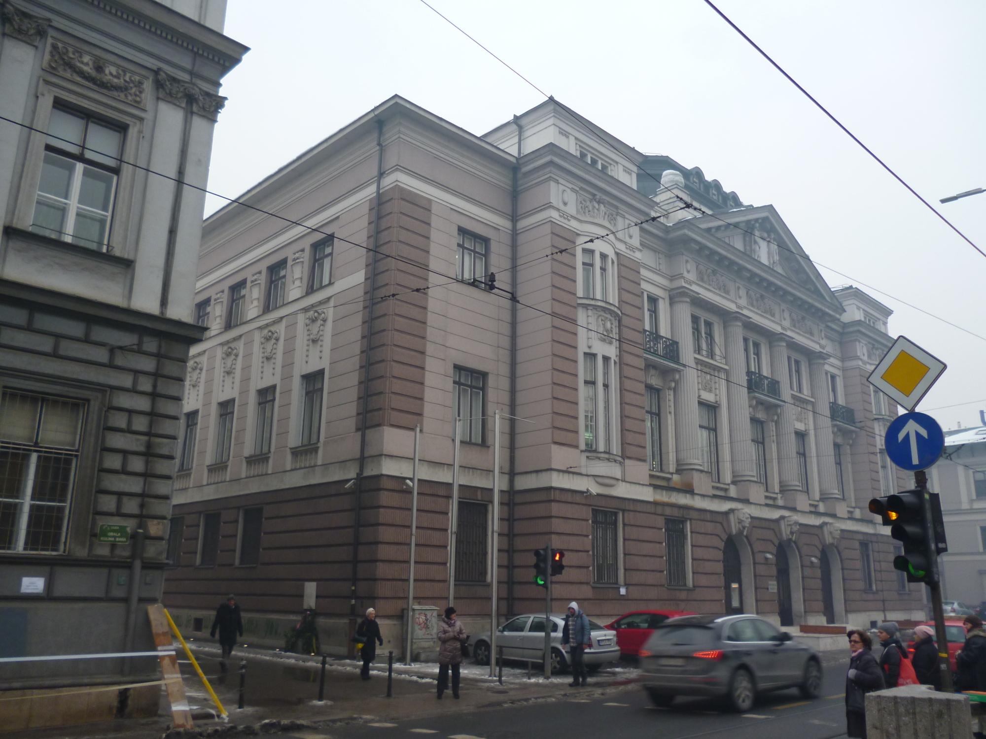 Банк на Обале — Путеводитель по Боснии и Герцеговине